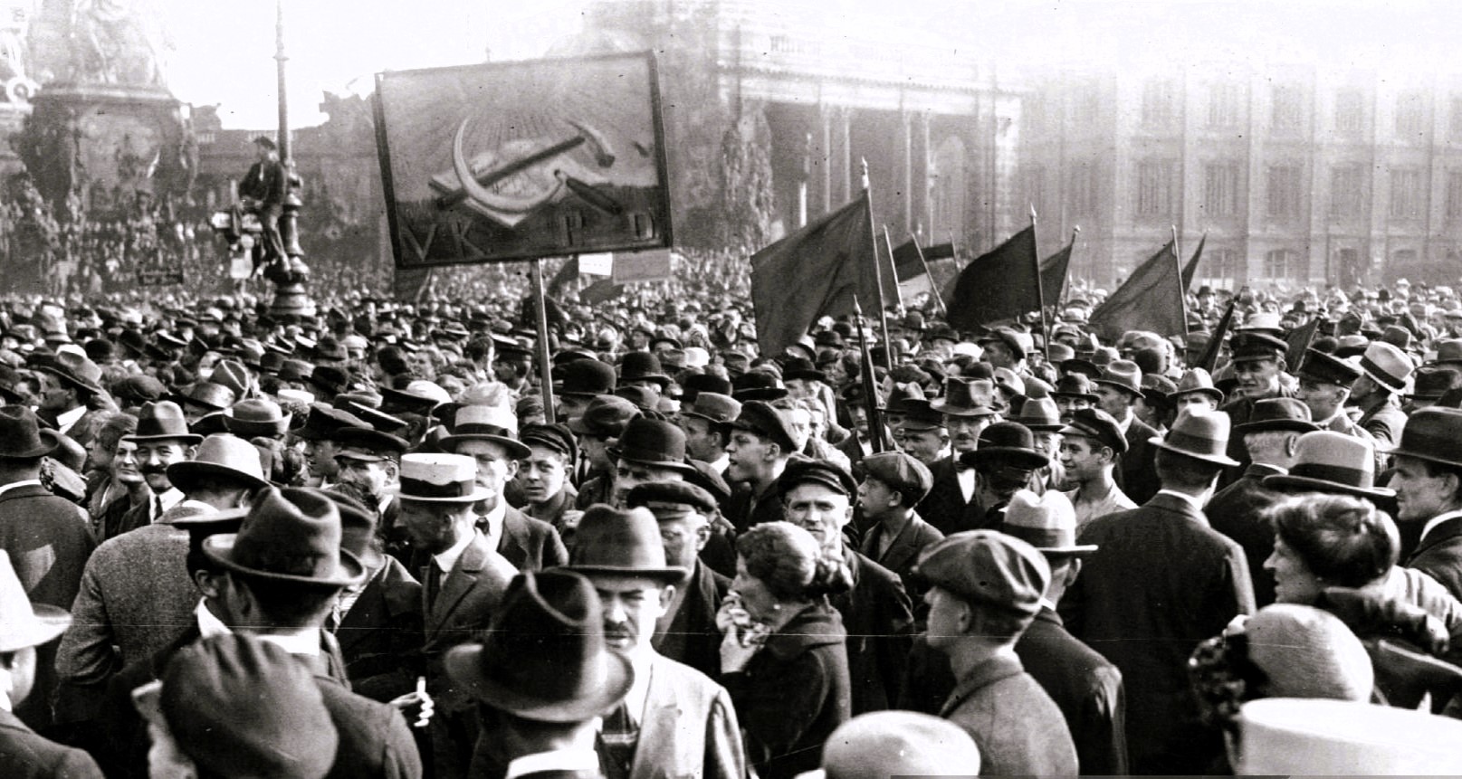 ‘Berlin in Crimson’ by Ed Falkowski from New Masses. Vol. 5 No. 10 ...